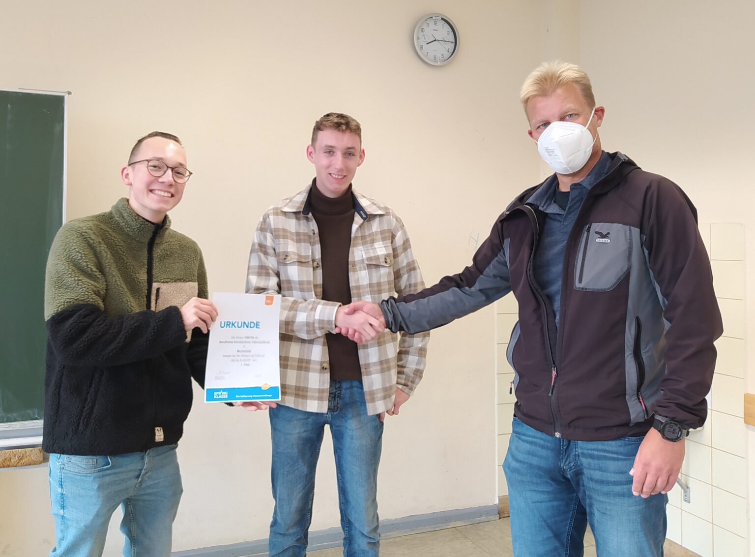 Seilsprung-Challenge: BSO zweifacher Hessensieger - Berufliches Schulzentrum Odenwaldkreis (AöR)